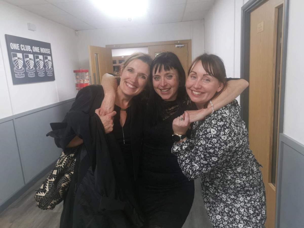 Helen, Joanna and Bethan running in memory of friend Pam for Kidney ...
